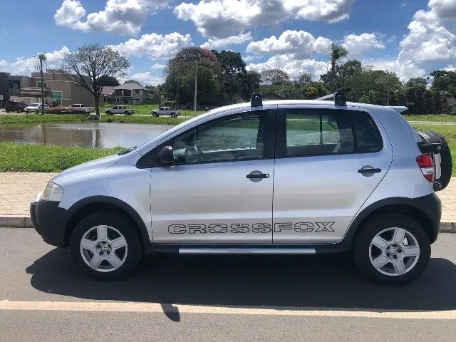 VOLKSWAGEN CROSSFOX 2006 Usados e Novos no PR
