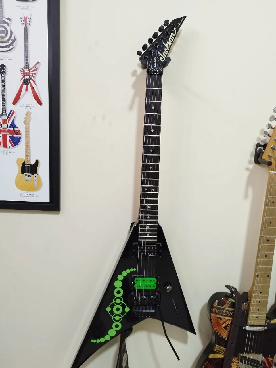 "guitarras flying v" - Instrumentos musicais no Brasil