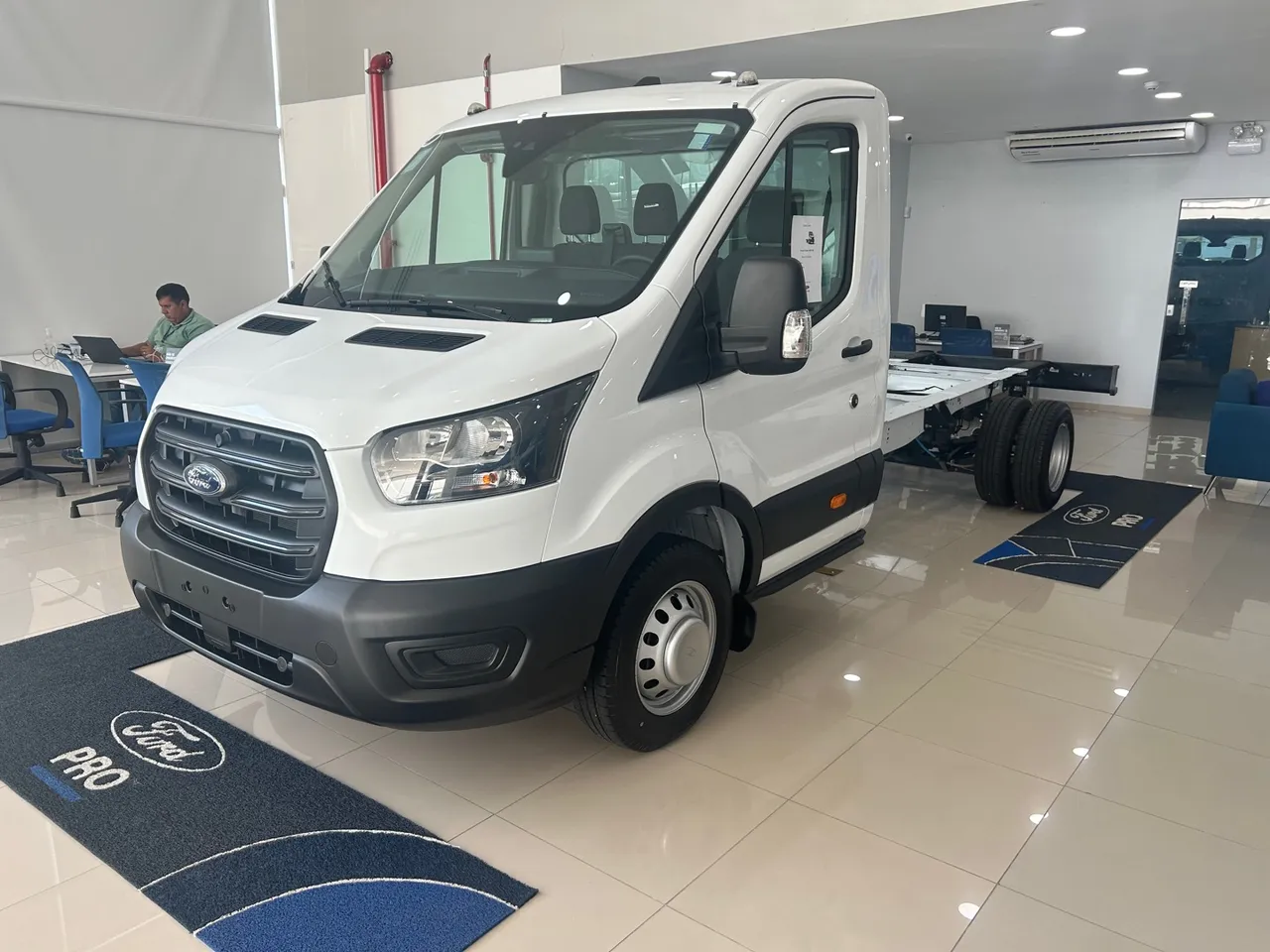 FORD TRANSIT CHASSI 350E 2.0 ECOBULE DIESEL Usados e Novos