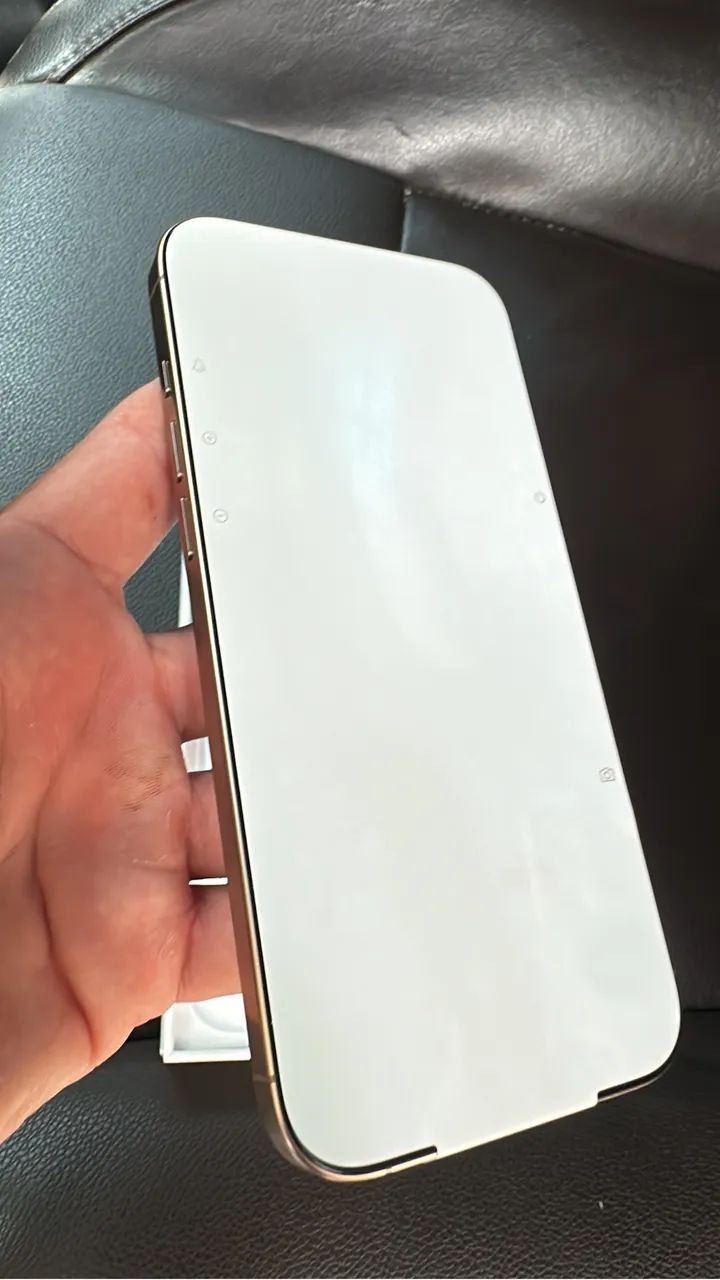 iPhone 16 pro Max 1 Tera novo na caixa - Celulares e Smartphones ...