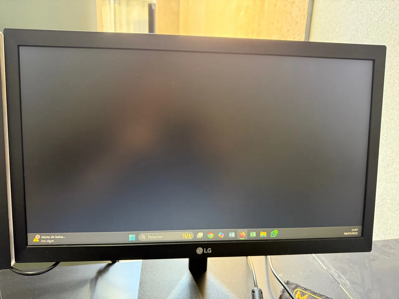 "monitor de 21 polegadas" - Monitores no Brasil