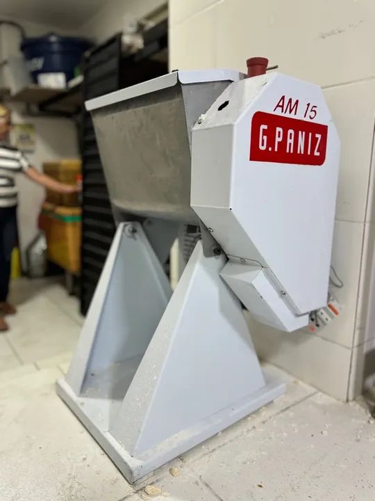 "amassadeira g paniz" no Brasil