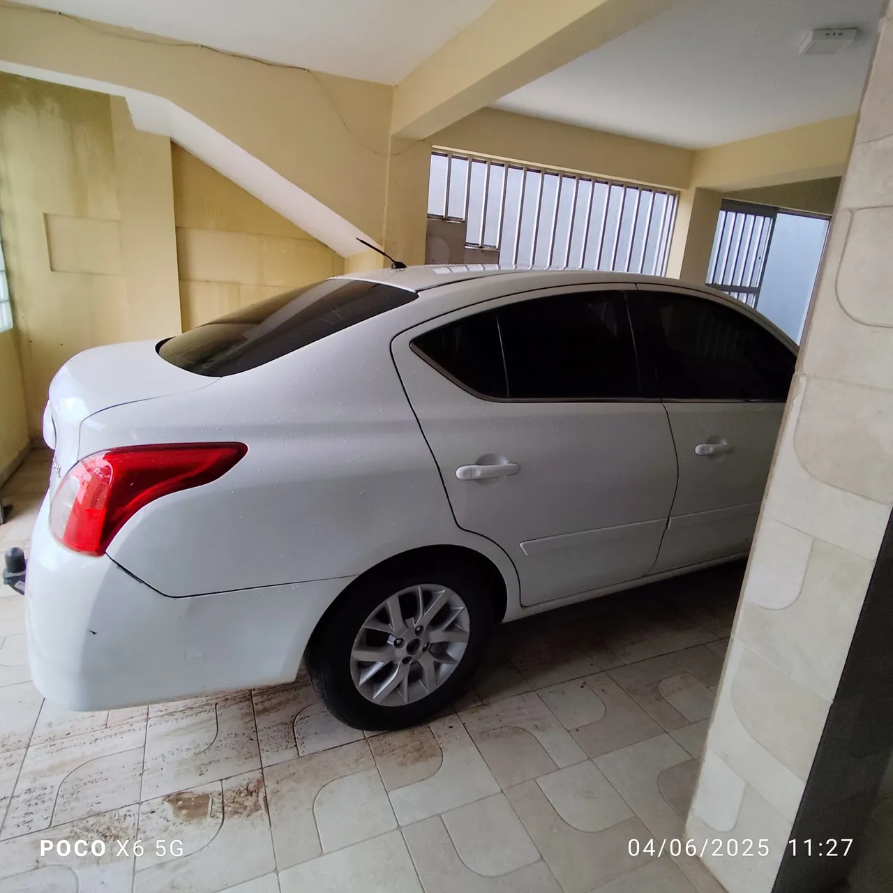 "nissan versa 2016" - Carros Usados e Novos à venda