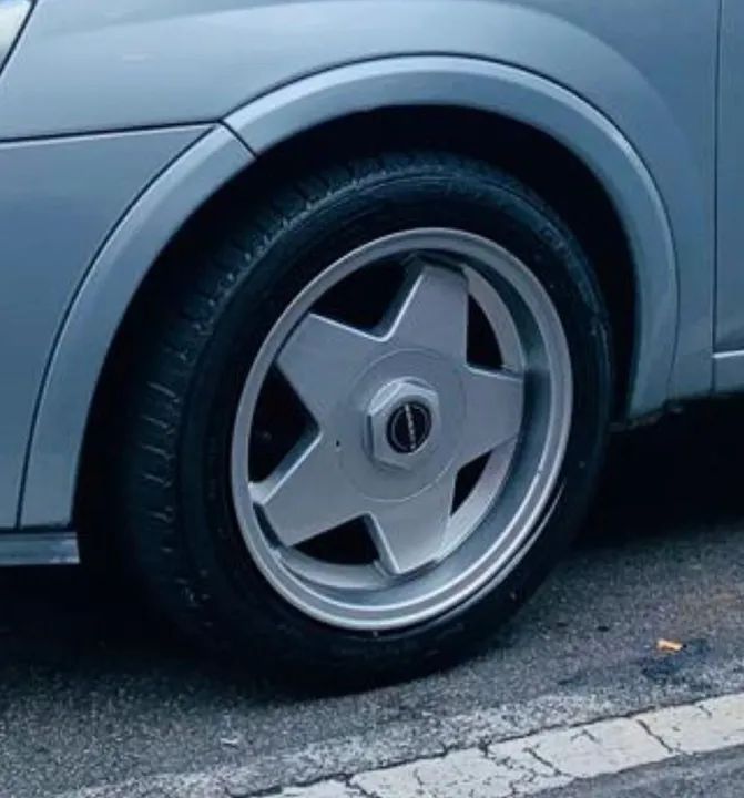 Rodas borbet aro 15 com pneus novos muito zero - Carros, vans e ...