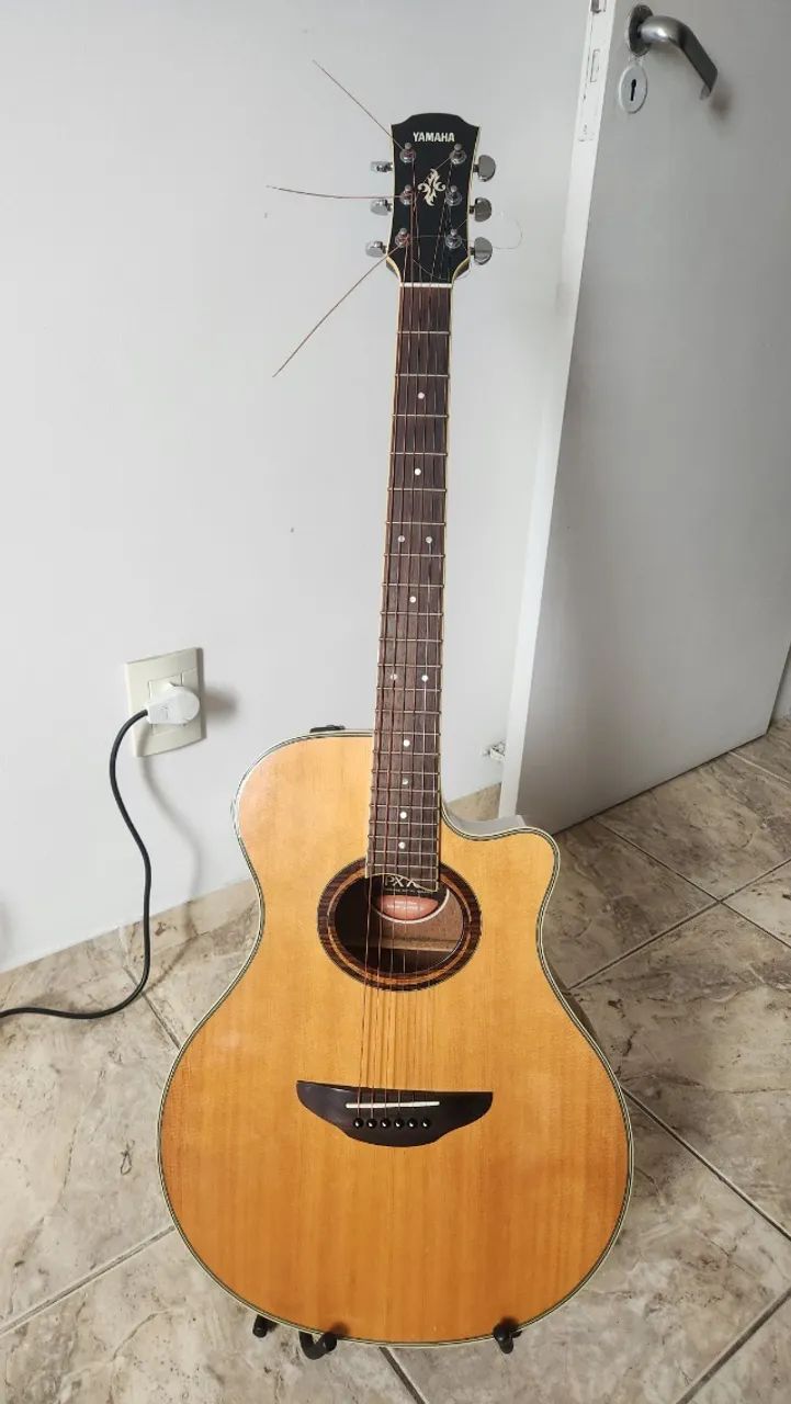 Violão Yamaha APX 700 ii - Instrumentos musicais - Freguesia ...
