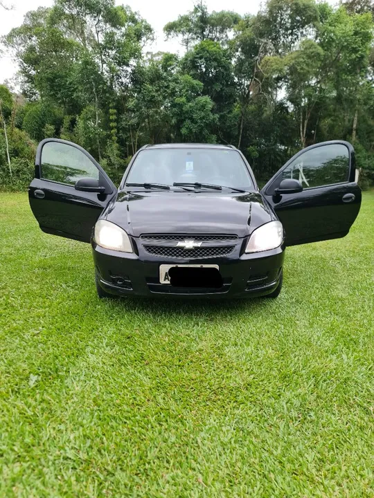 "chevrolet celta 2 portas" - Carros Usados e Novos à venda
