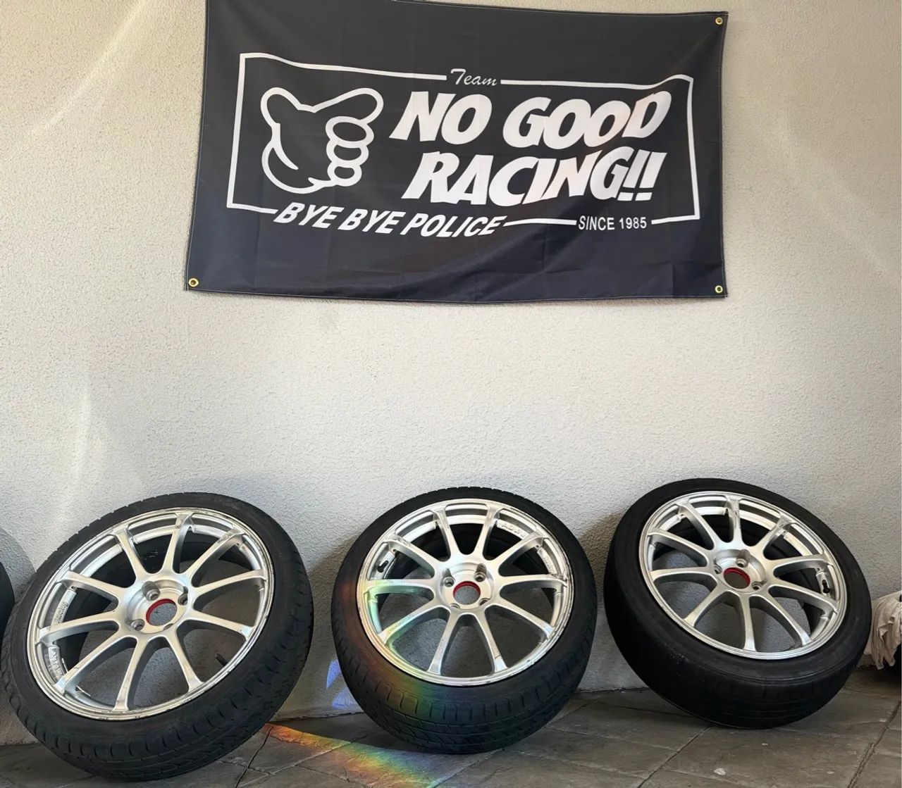 Rodas replicas advan racing rs2 aro17 4x100 com pneus - Carros, vans e ...