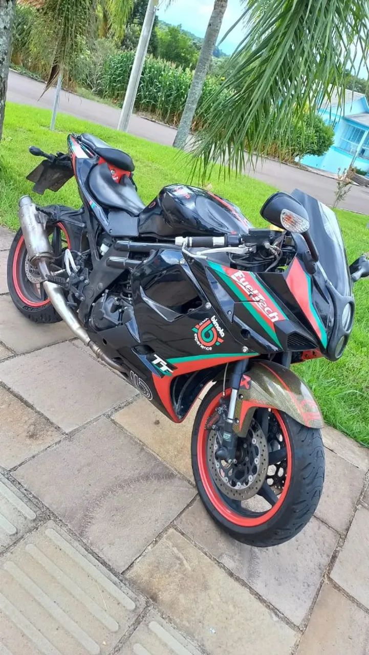 Motos KASINSKI COMET no Brasil