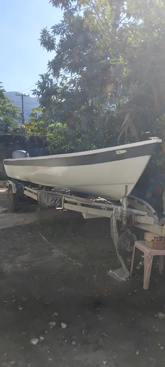 Vendo barco 7,30 mt yamaha 40 hp 2t REFORMADO E PINTADO - Barcos e aeronaves - Vargem Grande ...