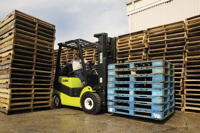 Empilhadeira glp | +546 anúncios na OLX Brasil