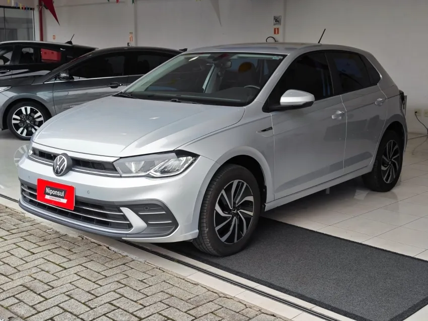 VOLKSWAGEN POLO HIGHLINE 200 TSI 1.0 FLEX 12V AUT. Usados e Novos em ...