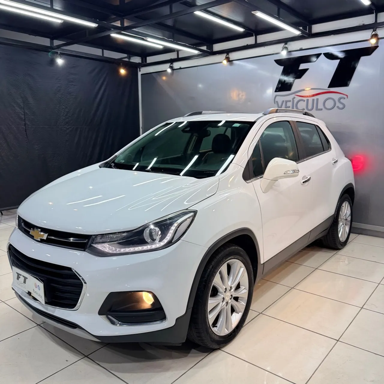 CHEVROLET TRACKER 2018 Usados e Novos