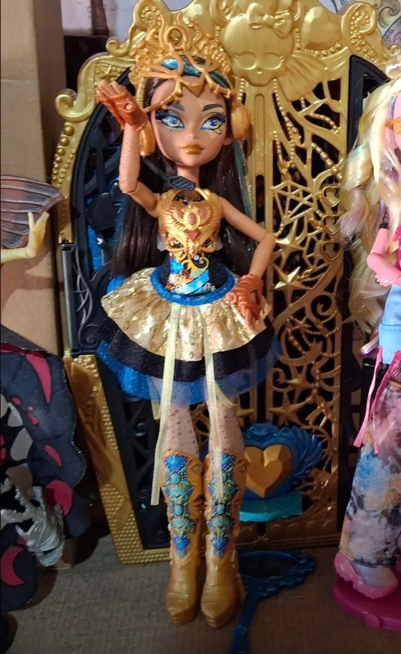 "cleo de nile" no Brasil
