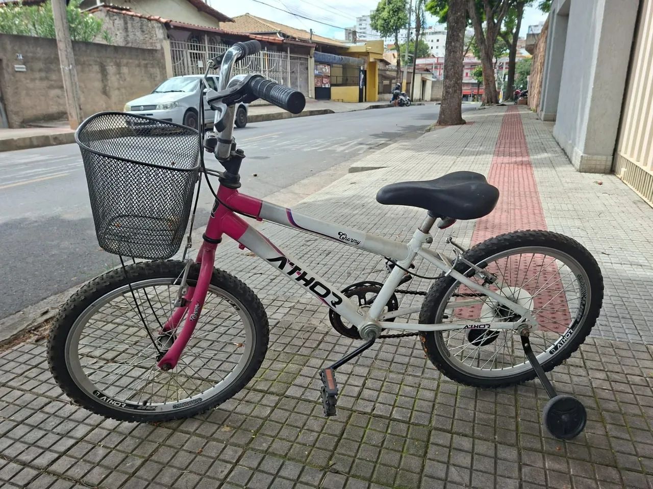 Bicicleta Infantil Athor Aro 14 Feminina Model Charmy na cor rosa ...