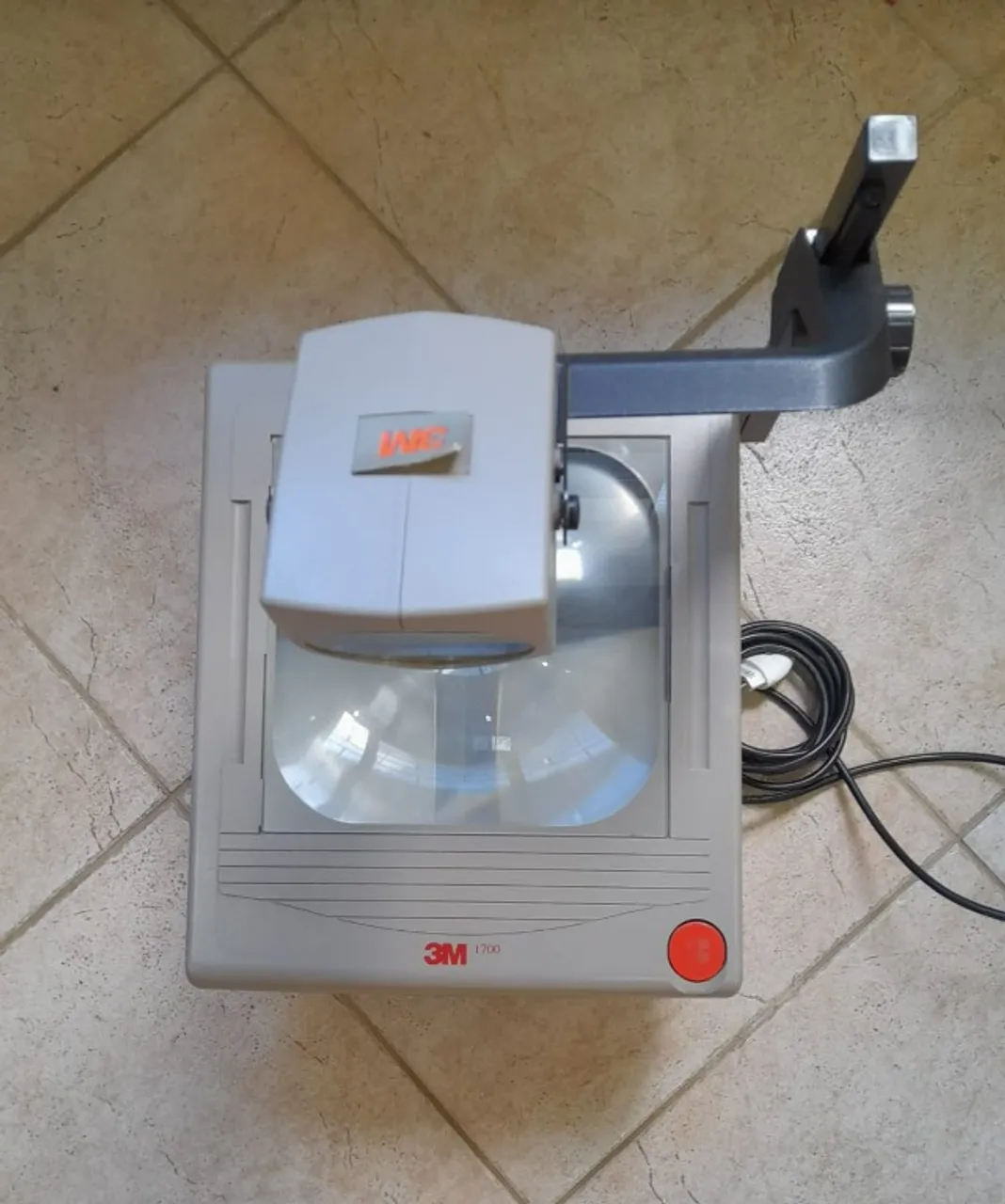 "retroprojetor" no Brasil