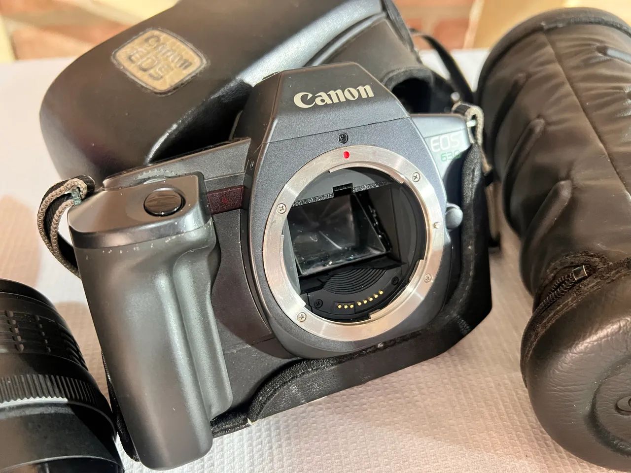 Canon EOs 630 - Filme 35mm KIT LENTES E FLASHES - Câmeras e Filmadoras ...