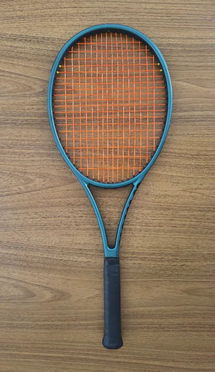 Raquete WILSON BLADE V9 PRO LABS ARO H22 - Esportes de Quadra e Ao Ar ...