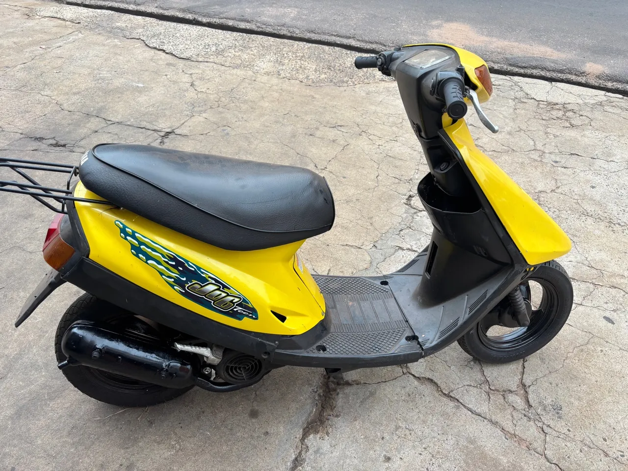 Motos YAMAHA JOG no Brasil