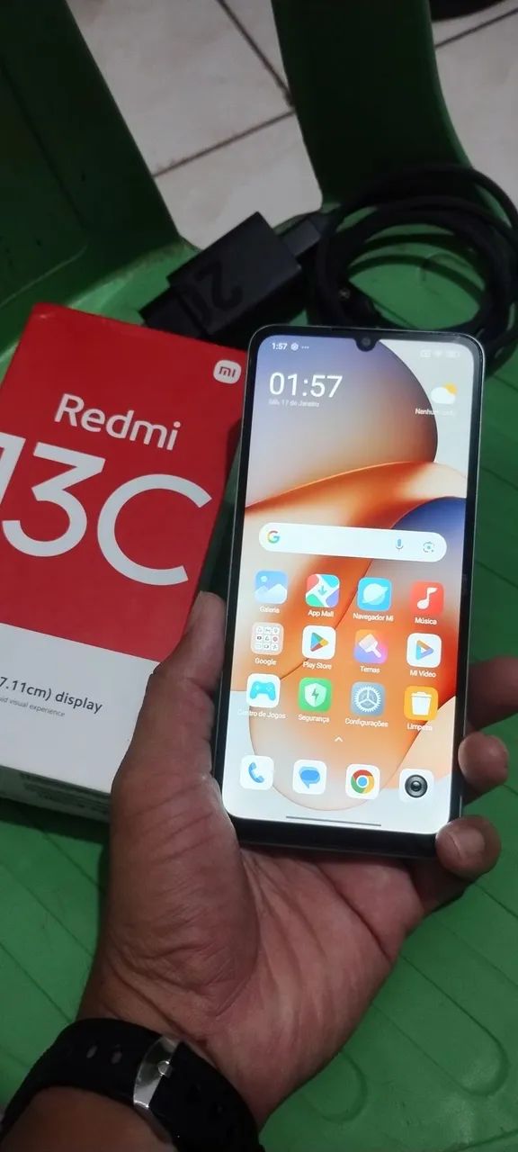 Celular Redmi 13C novo conservado 256GB de memória 12 de RAM ...
