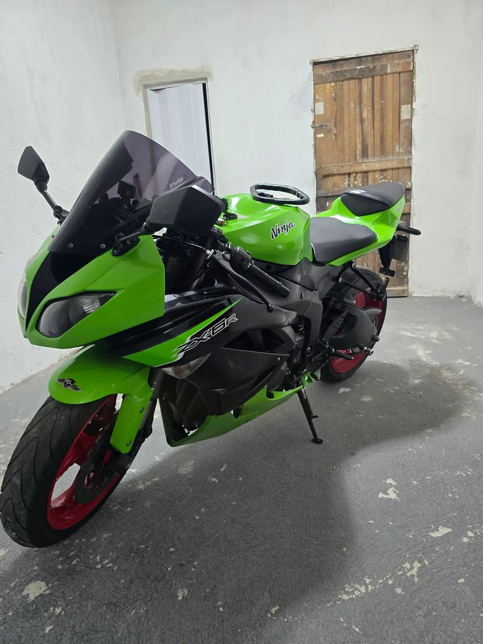 Motos KAWASAKI NINJA ZX-6R 600CC no Brasil