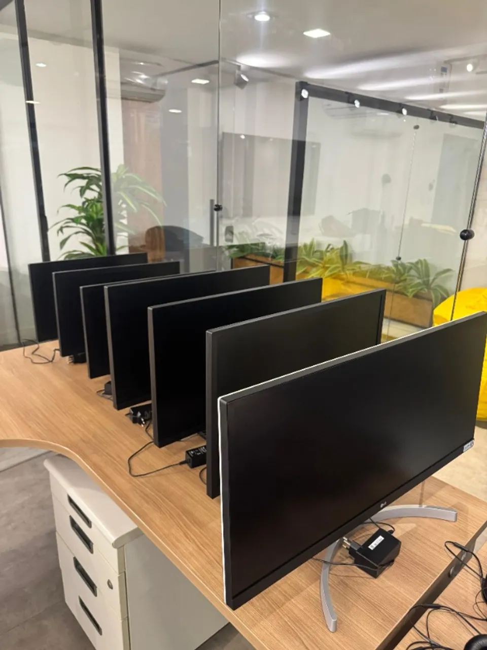 "monitores de computadores" no Brasil