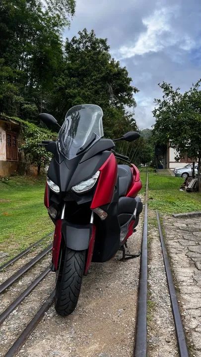 Motos YAMAHA XMAX no Brasil