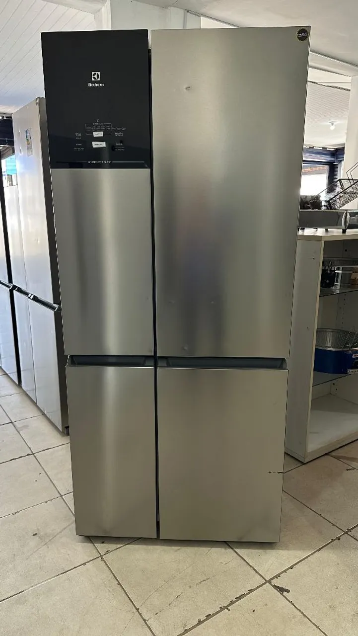 "geladeira inverse electrolux" - Geladeiras e Freezers no Brasil