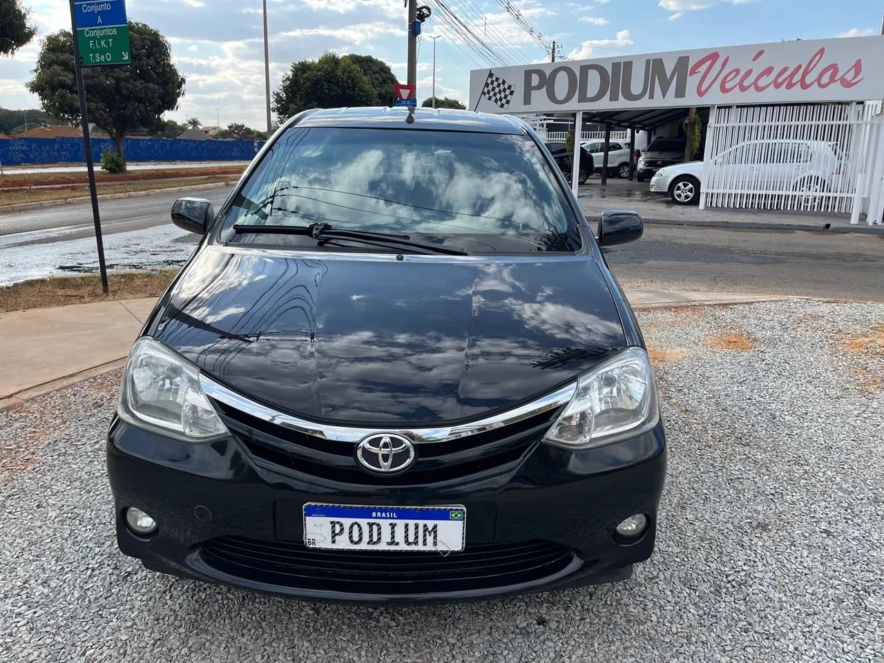 TOYOTA ETIOS Usados e Novos
