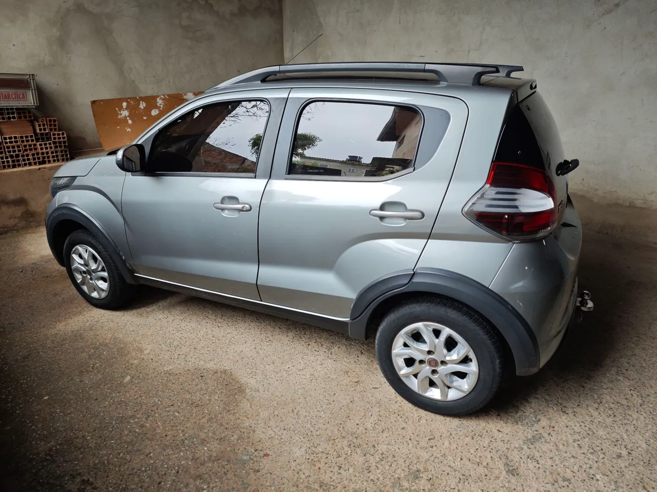 FIAT MOBI 2016 Usados e Novos