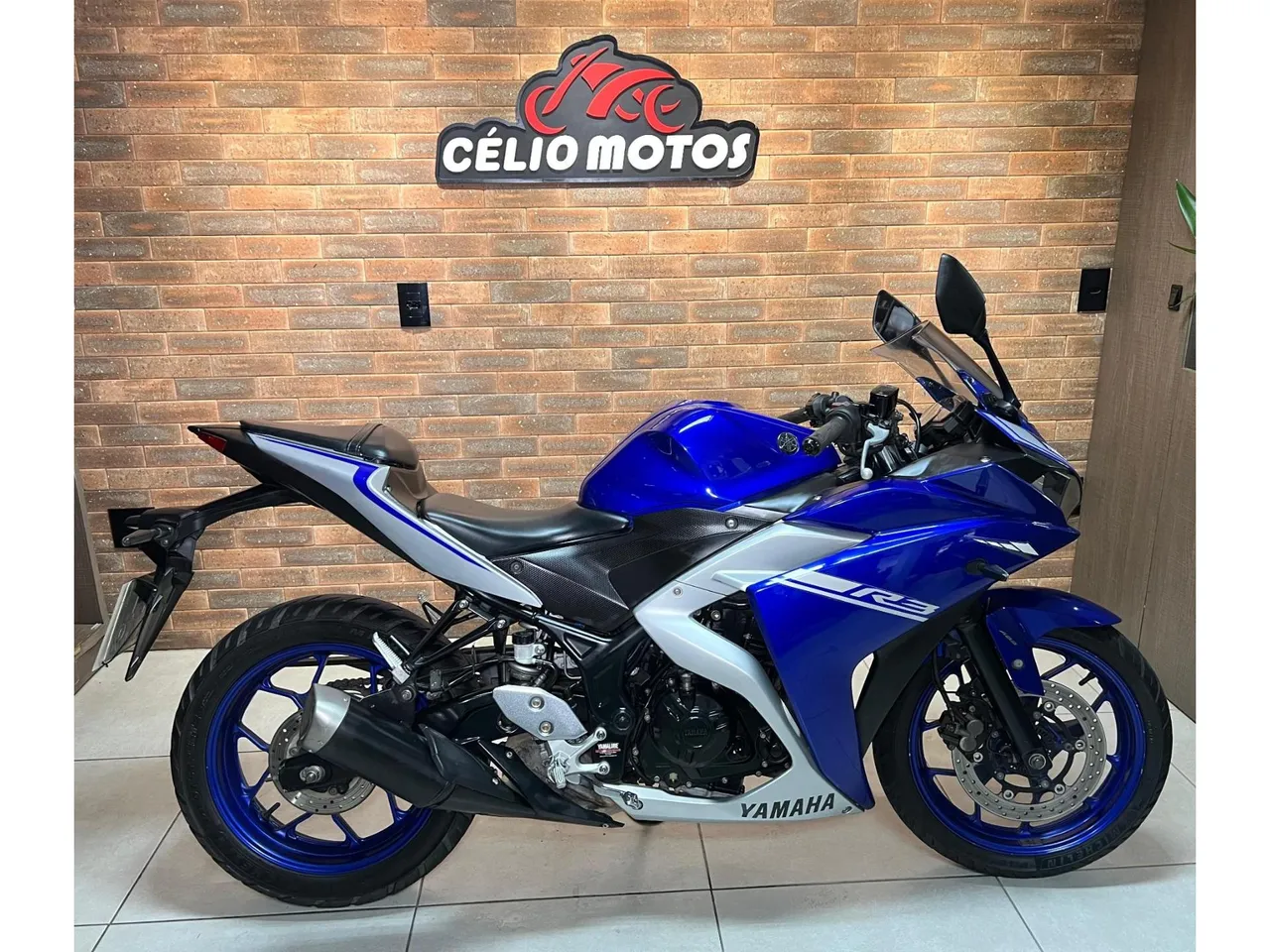 Motos Yamaha YZF 2018 no Brasil