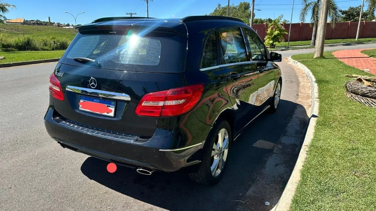 "mercedes b200" no Brasil