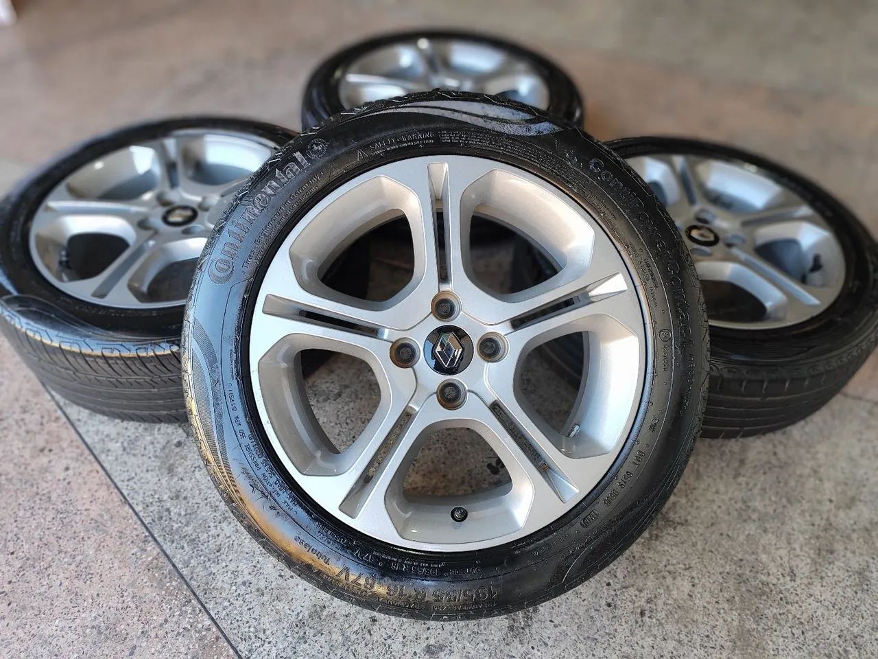 "rodas 2 sandero" no Brasil