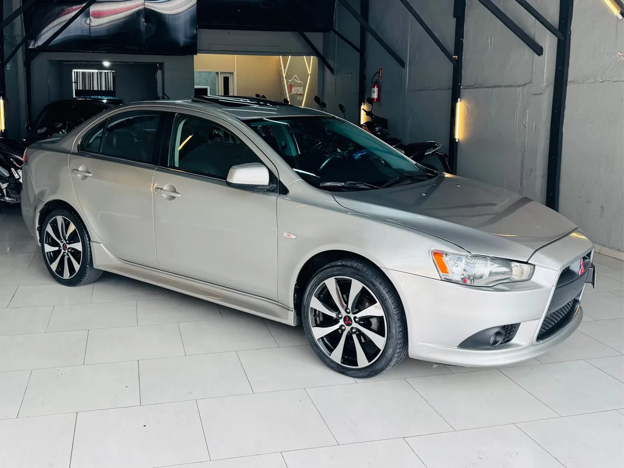 Mitsubishi Lancer Usados e Novos