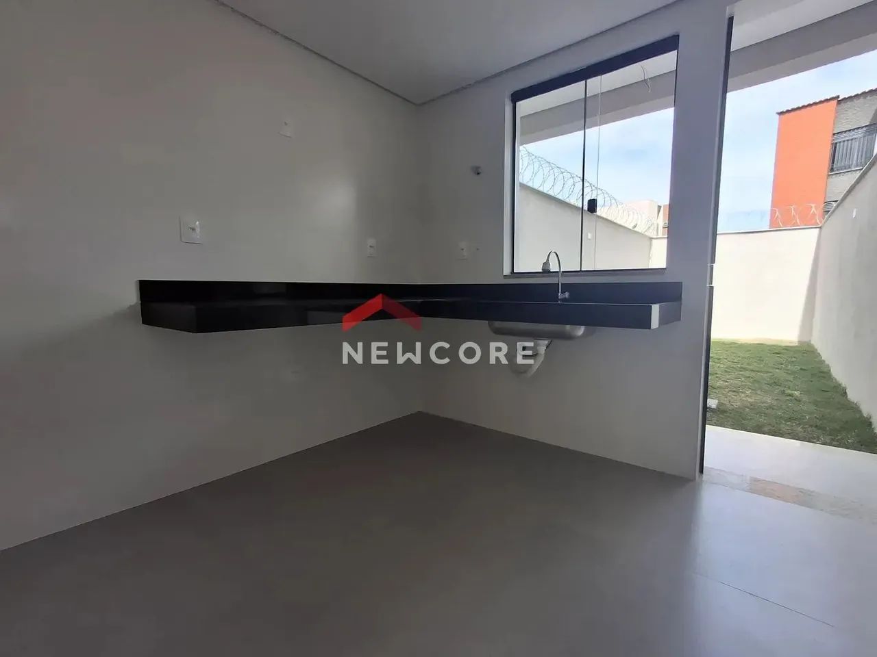 Casa 2 quartos à venda - Santa Mônica, Belo Horizonte - MG 1469550549 | OLX