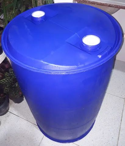"tonel de 200 litros" no Brasil