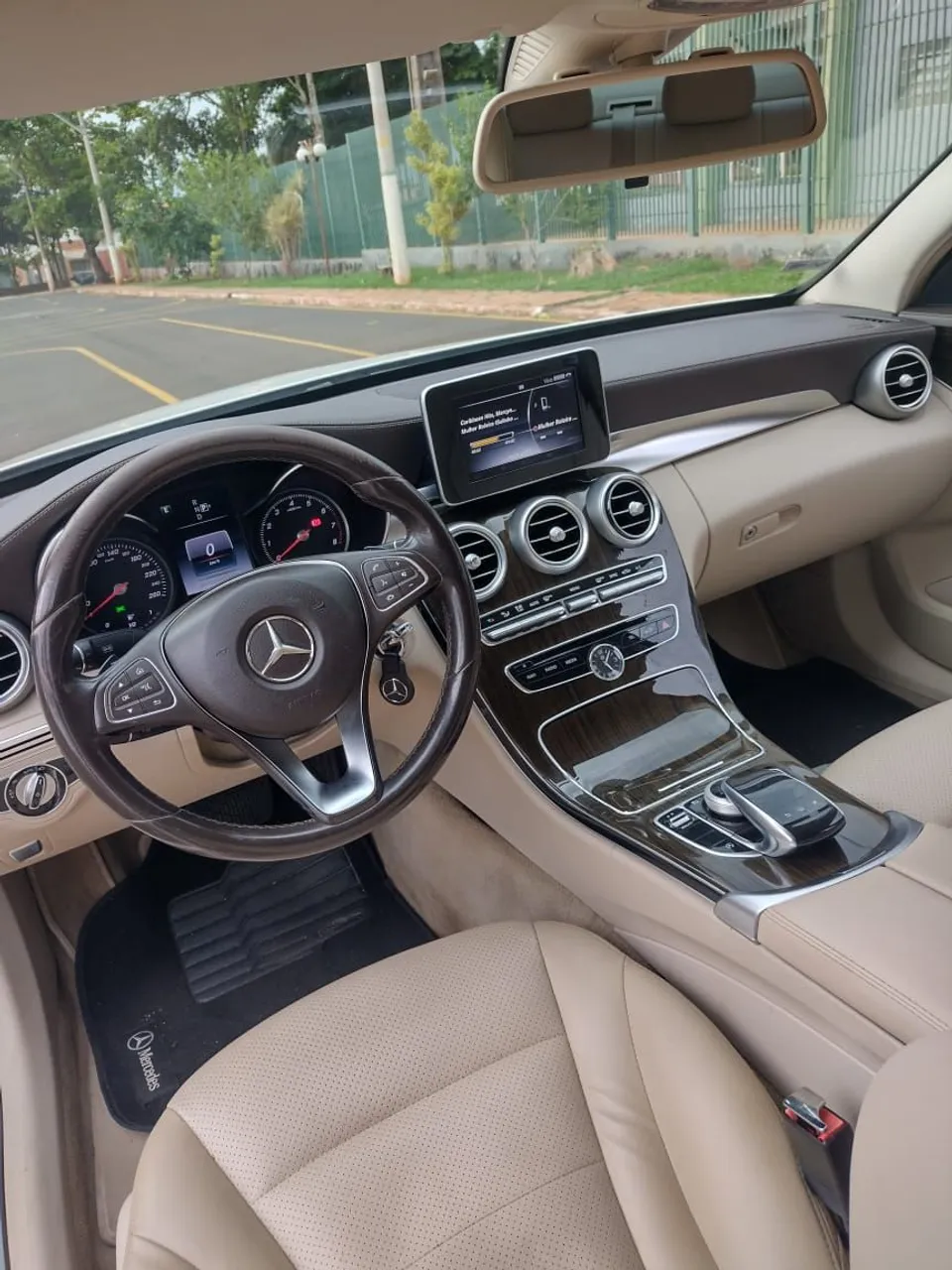 MERCEDES-BENZ C-180 2015 Usados e Novos