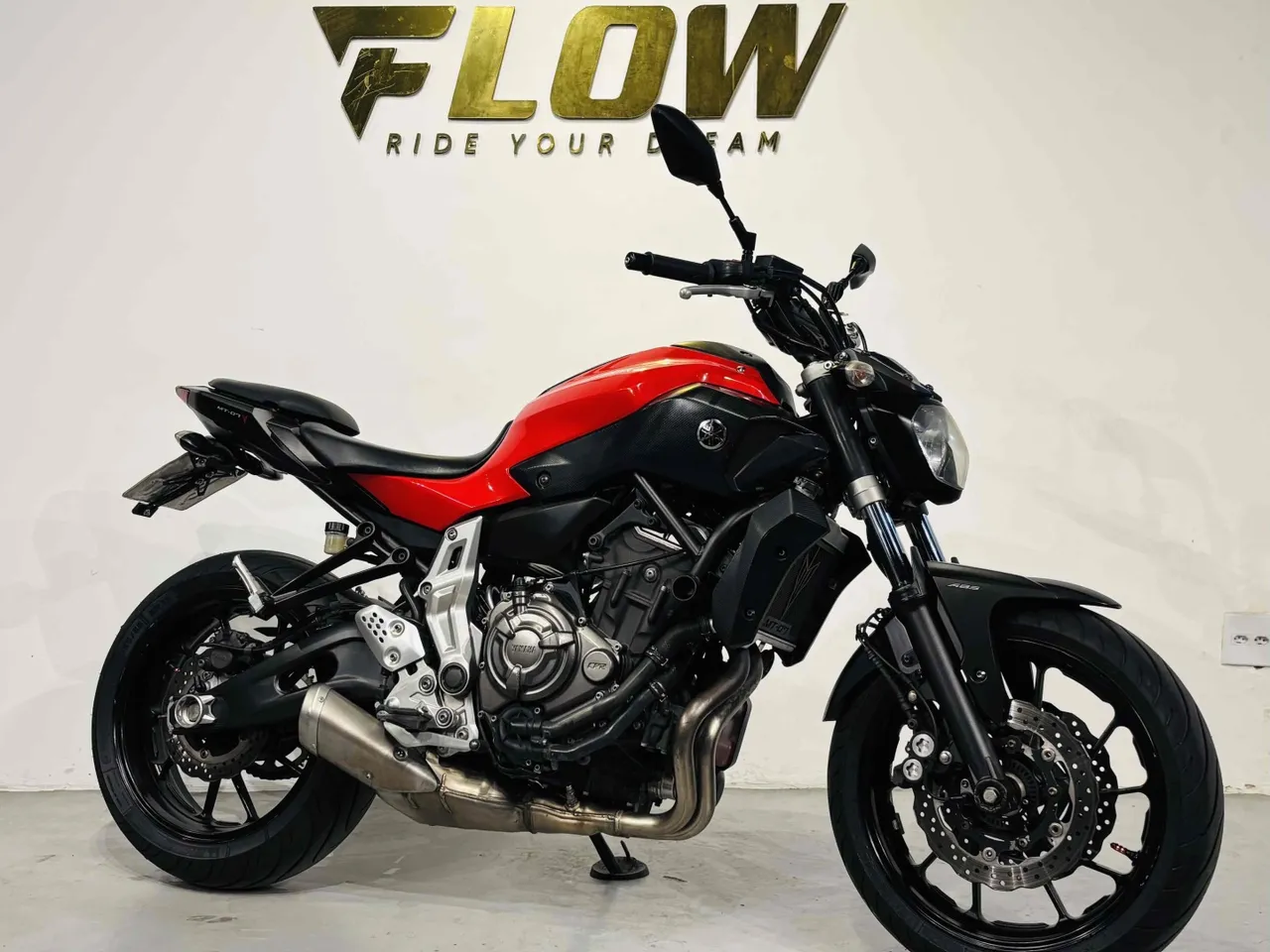 Motos YAMAHA MT-07/MT-07 2016 no Brasil