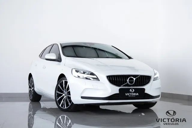 VOLVO V40 Usados e Novos