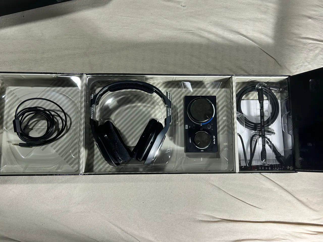 ASTRO A40 + MIXAMP PRO - Fones de Ouvido - Jardim Boa Esperança ...