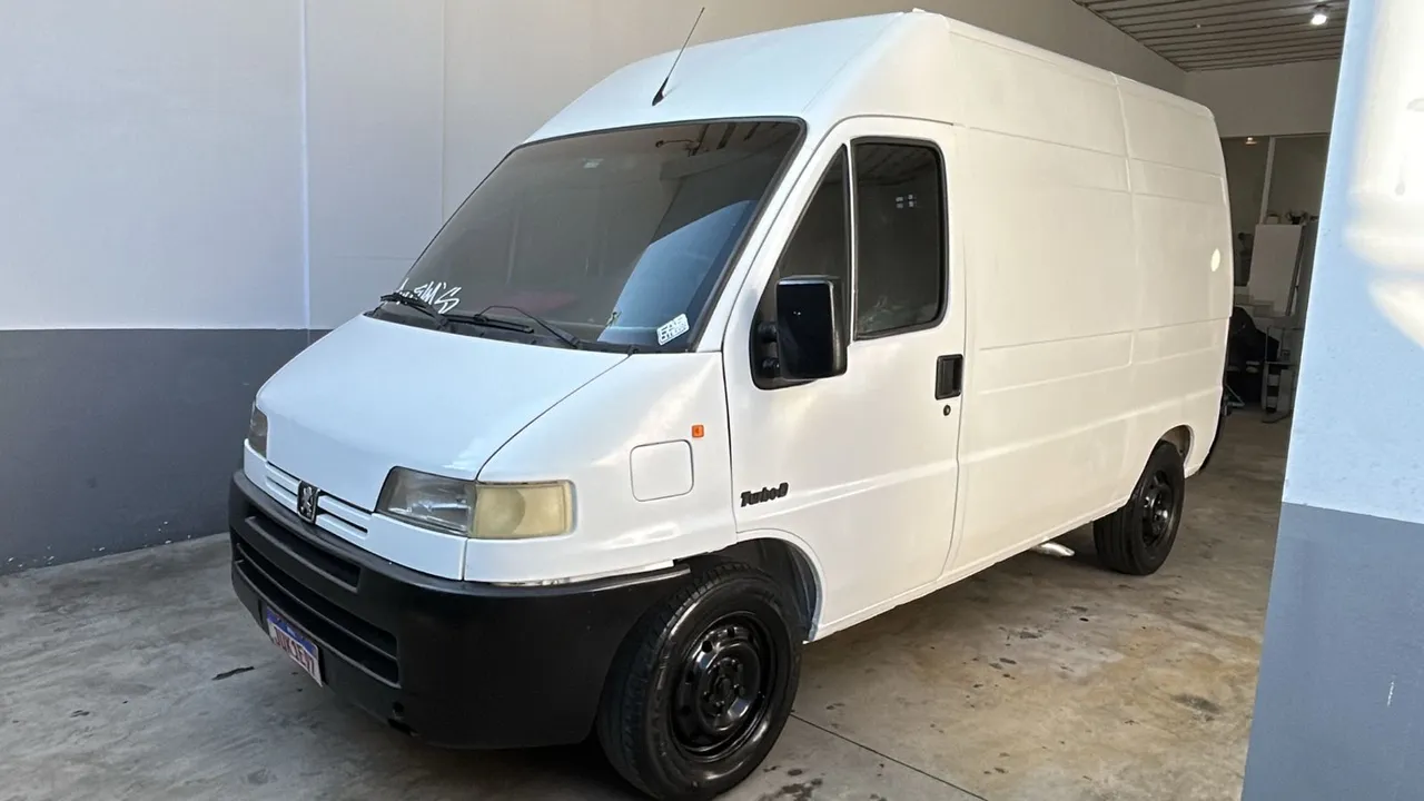 "renault boxer" no Brasil