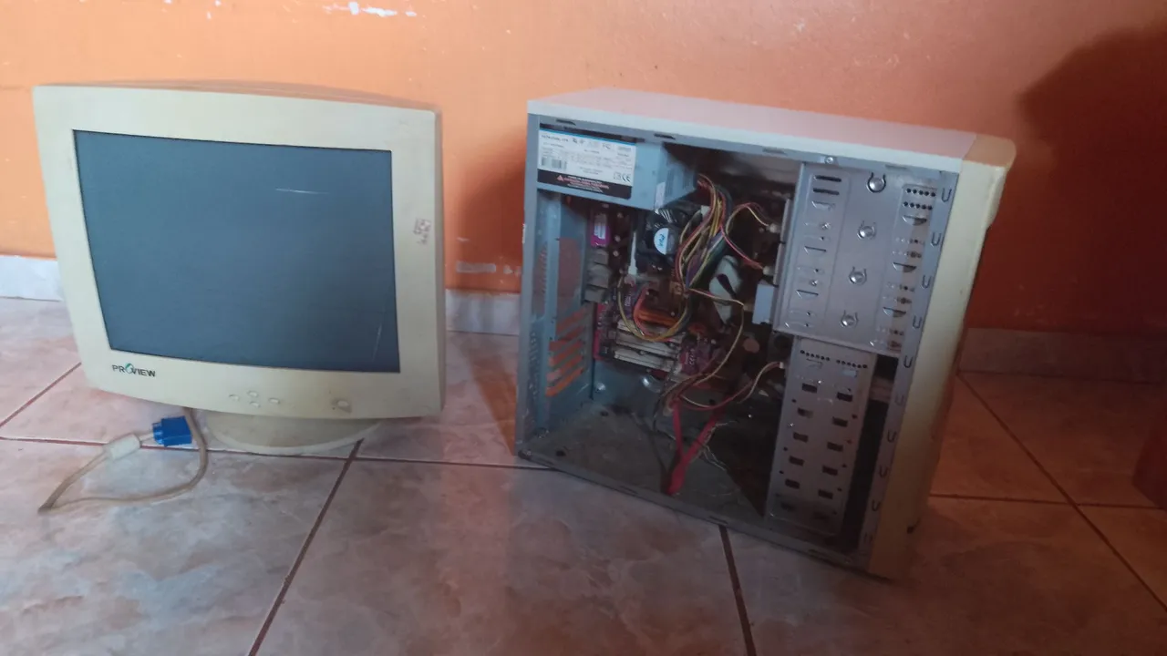 "pc antigo" - Computadores e Desktops no Brasil