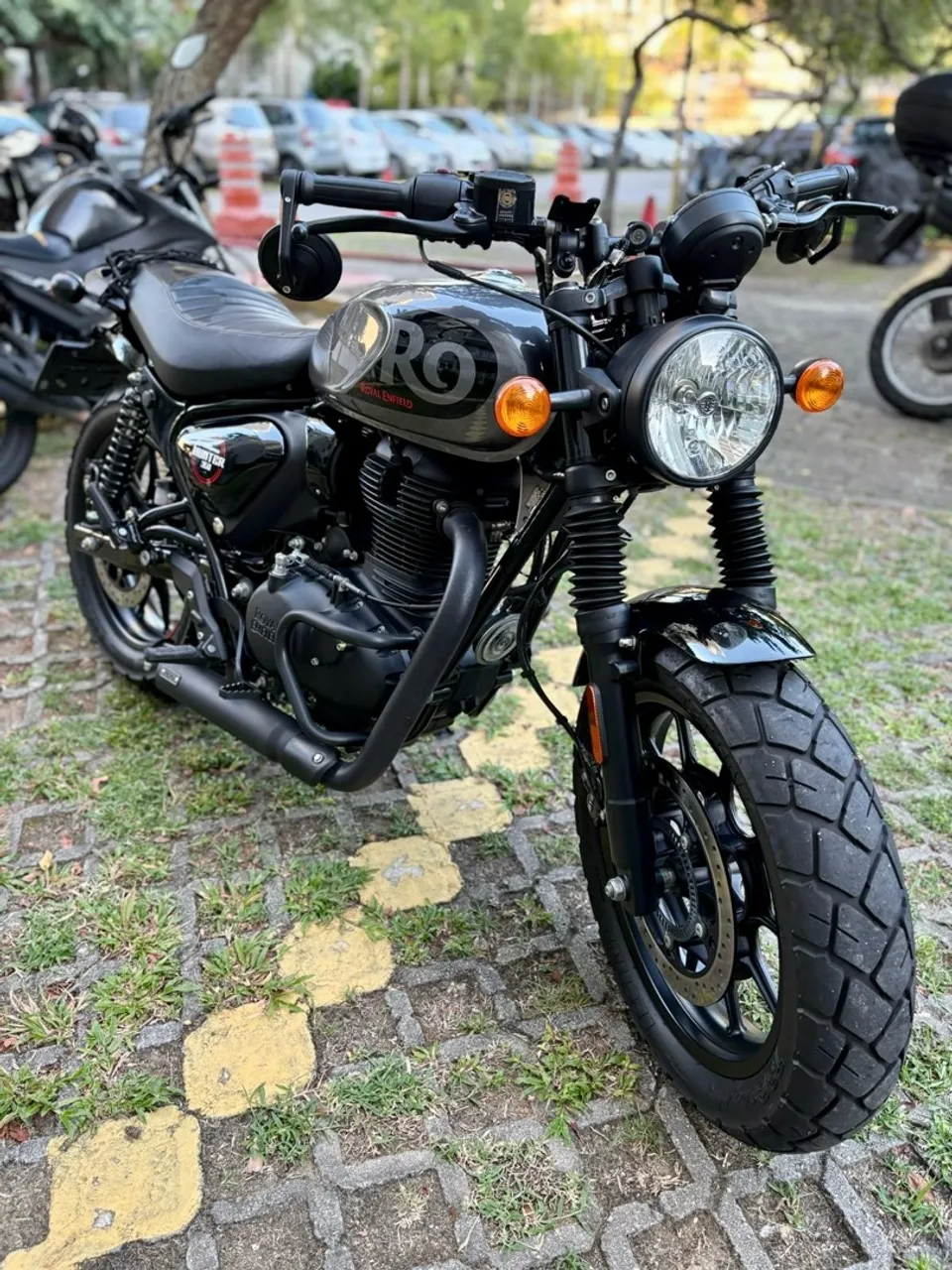 Motos ROYAL ENFIELD HUNTER 350 no Brasil