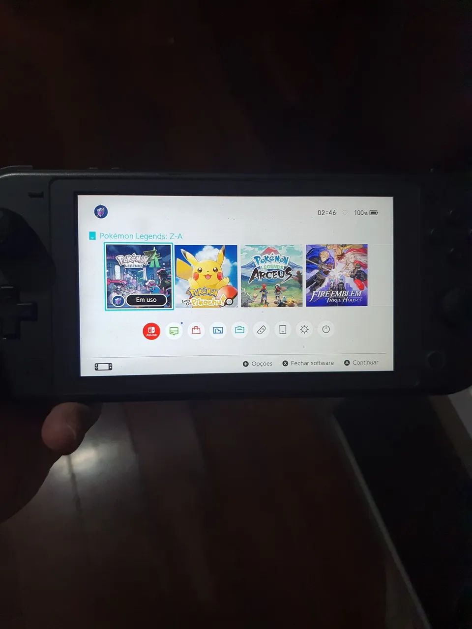 Pokémon Nintendo Switch Lite edição especial Dialga e Palkia na caixa ...