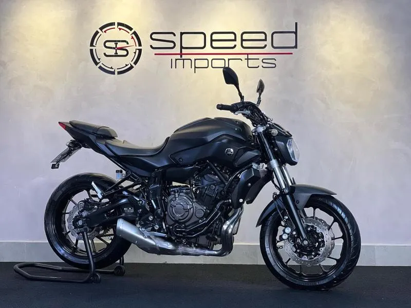 Motos YAMAHA MT-07/MT-07 2018 no Brasil