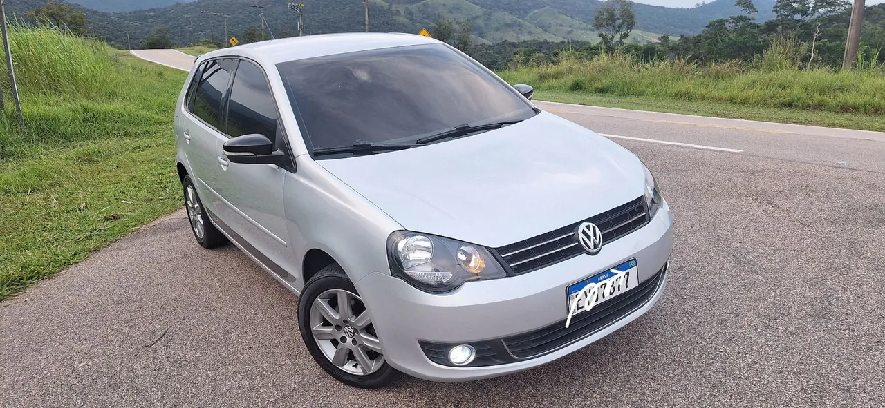 VOLKSWAGEN POLO 2013 Usados e Novos