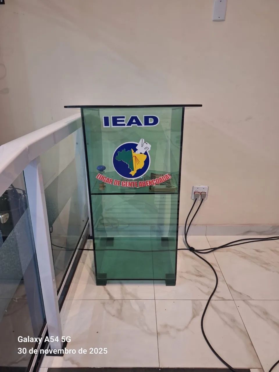 PÚLPITO DE VIDRO - Mesas - Marco, Belém 1464017728 | OLX