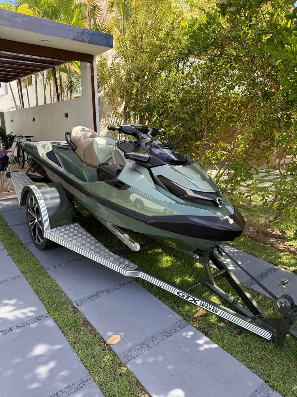 "jet ski 300" - Barcos e aeronaves no Brasil