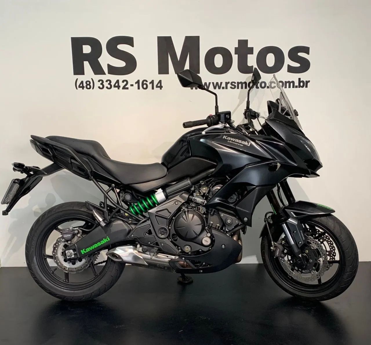 Motos KAWASAKI VERSYS no Brasil