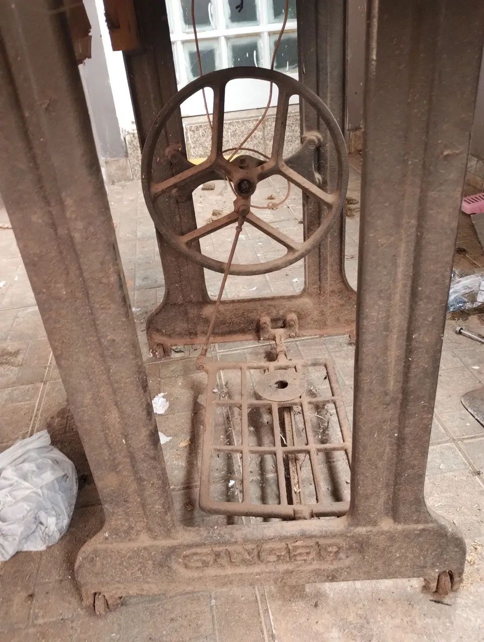 Máquina de costura singer - Móveis de Escritório - Vila Formosa ...