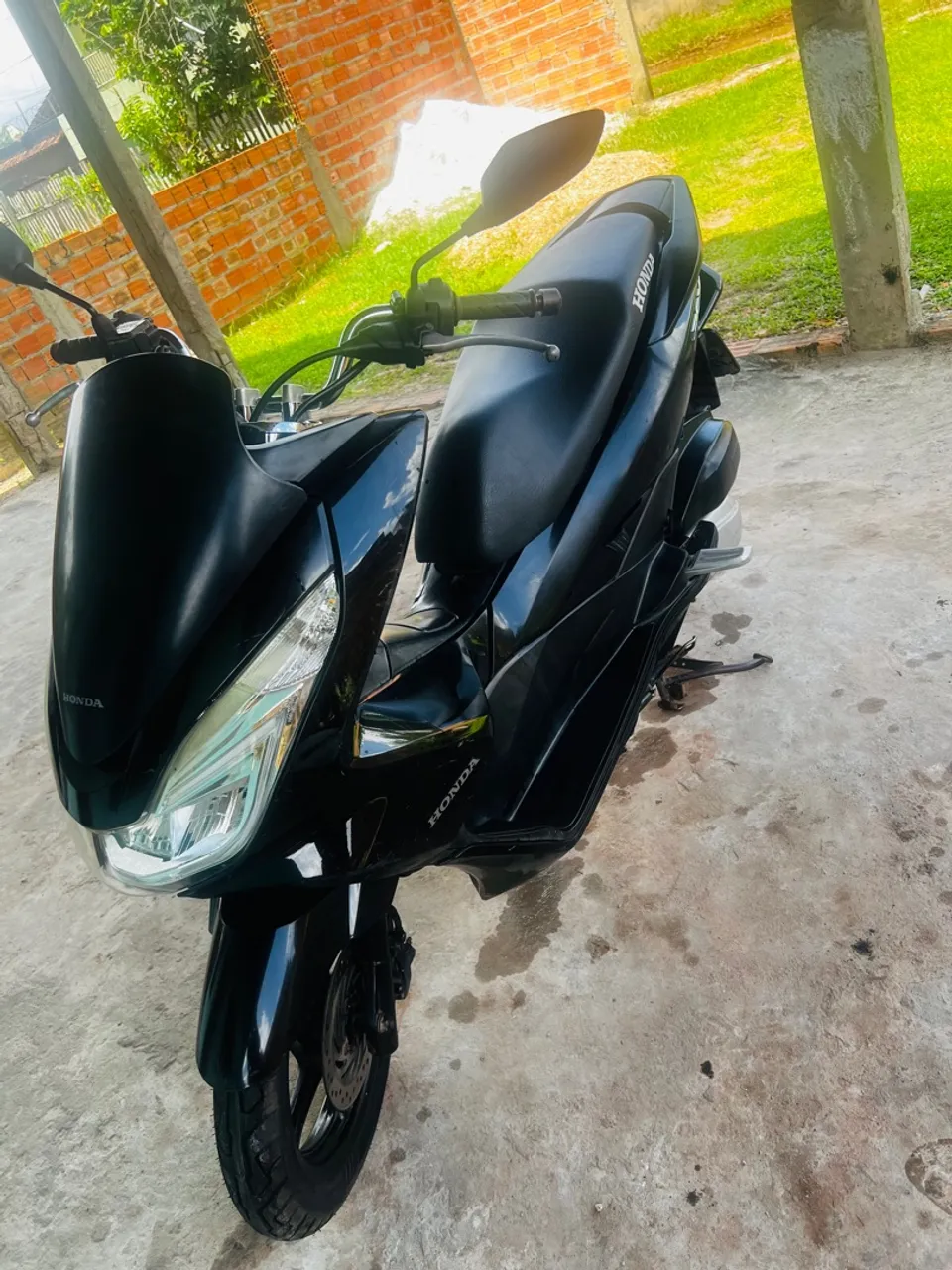 Motos HONDA PCX 2016 no Brasil